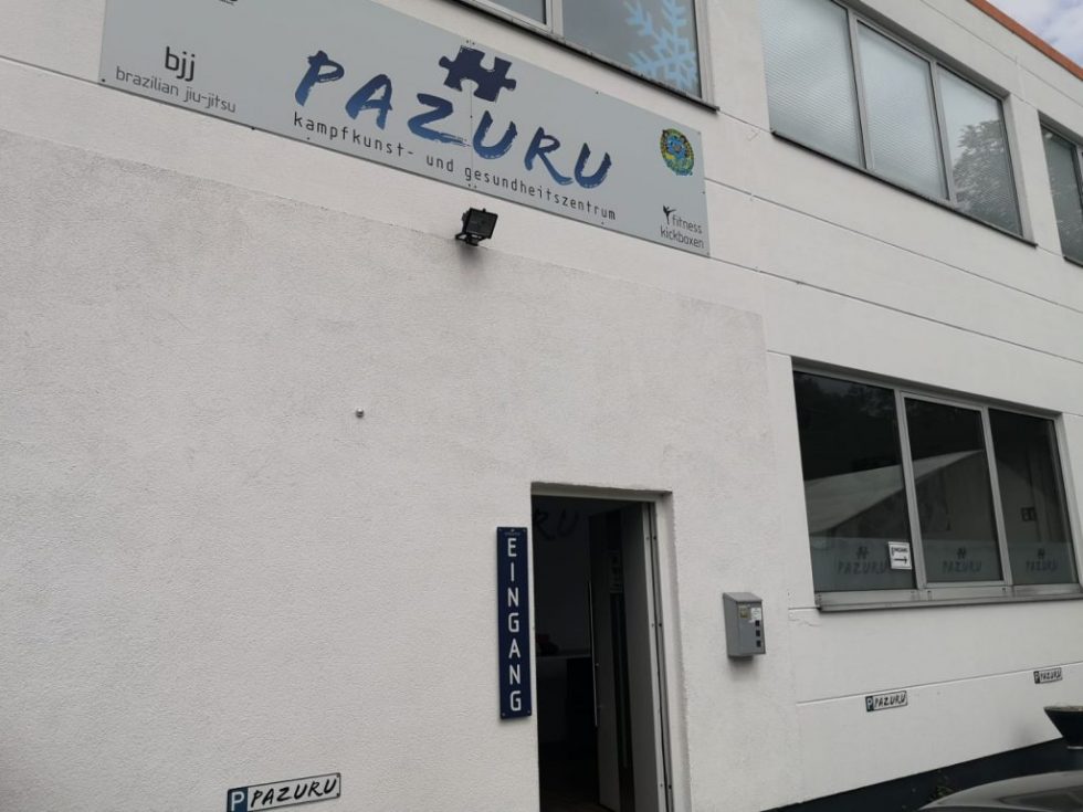 Wähle deinen Standort aus: